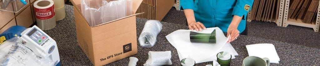 Shipping and Packing Services at , , | The UPS Store #289
