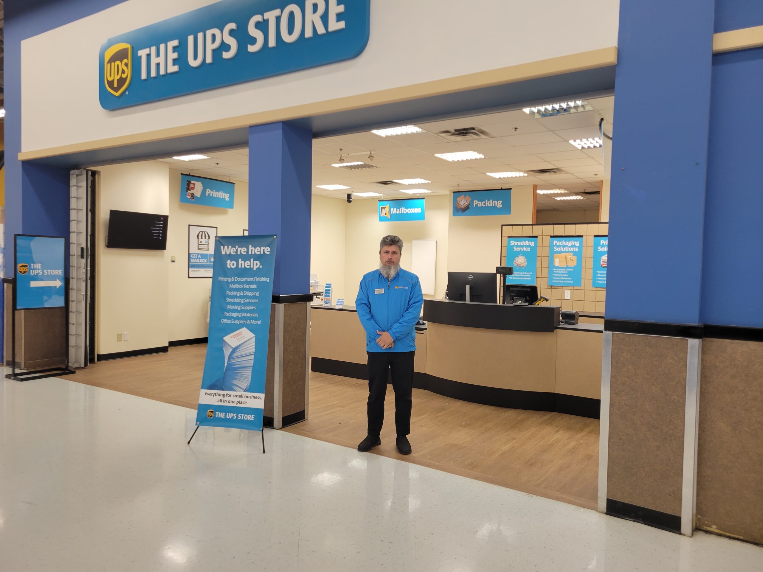 Franchising | The UPS Store Canada