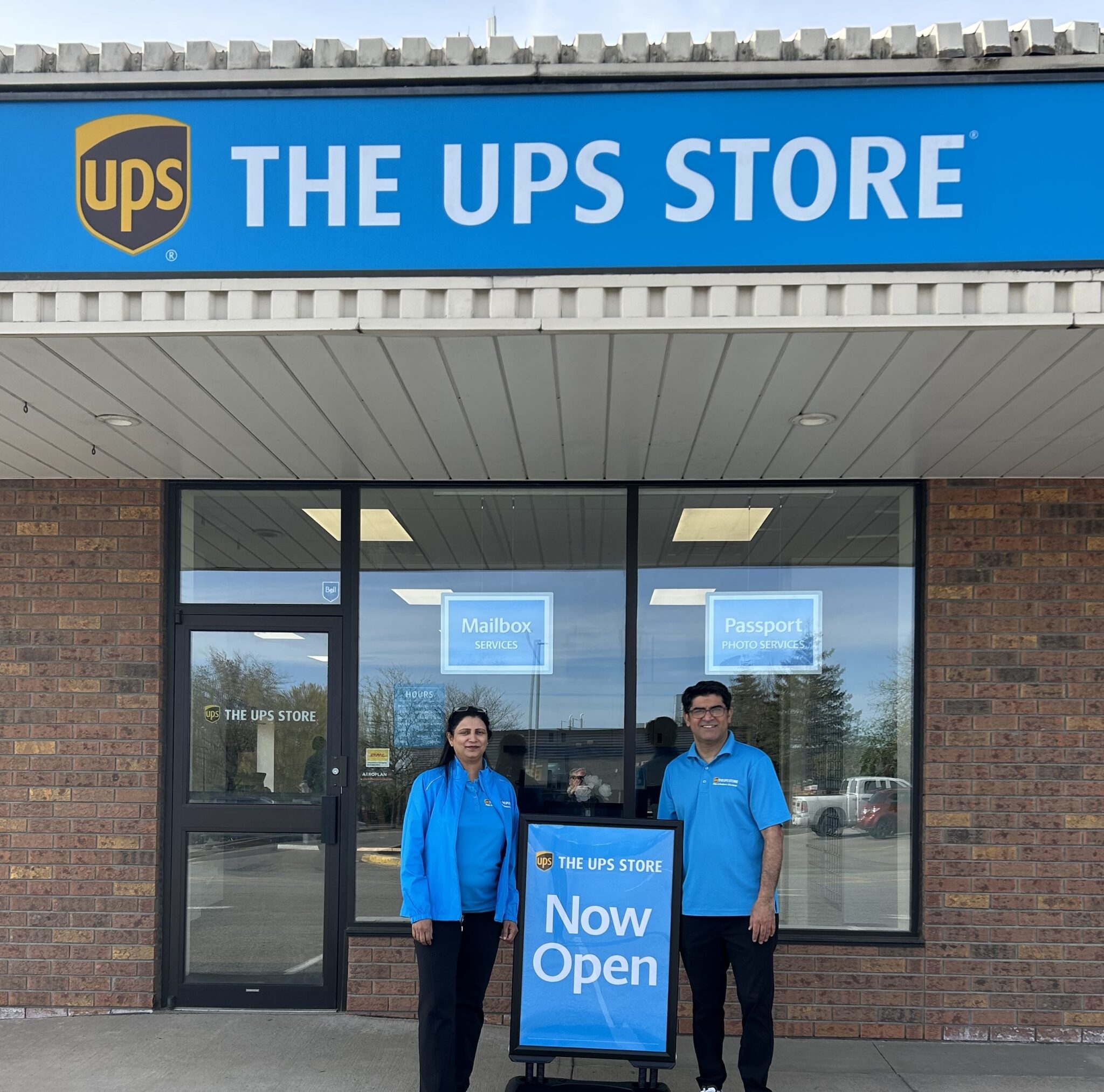 Franchising | The UPS Store Canada