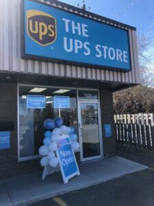 Franchising | The UPS Store Canada