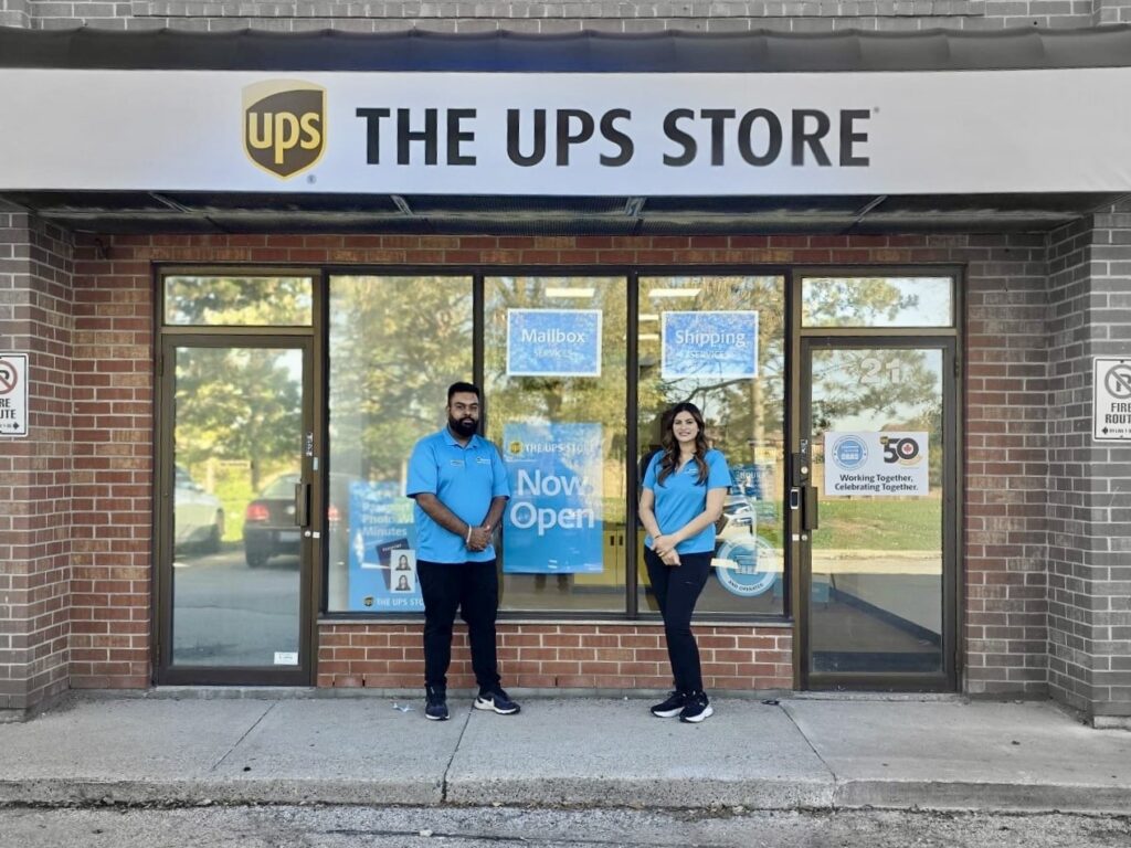 Franchising | The UPS Store Canada